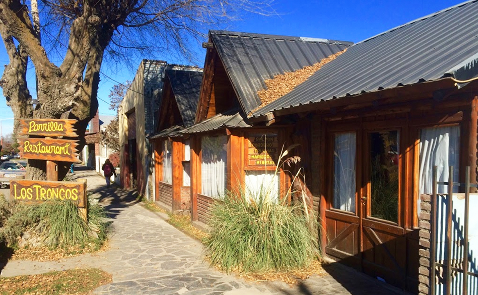 Los Troncos - Turismo Trevelin